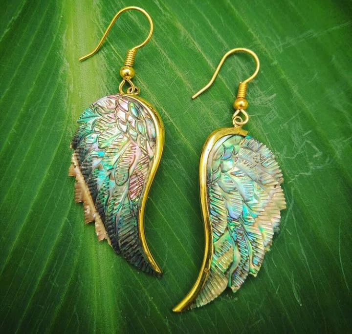 Jewelry Necklaces, Bracelets, and Bucklets - L'atelier A Bali